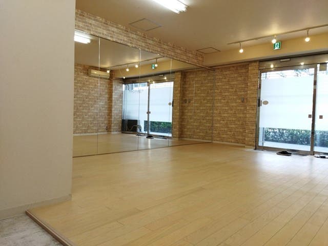 西巣鴨駅3分のダンススタジオ。高級ヨガマットも常備！の写真7