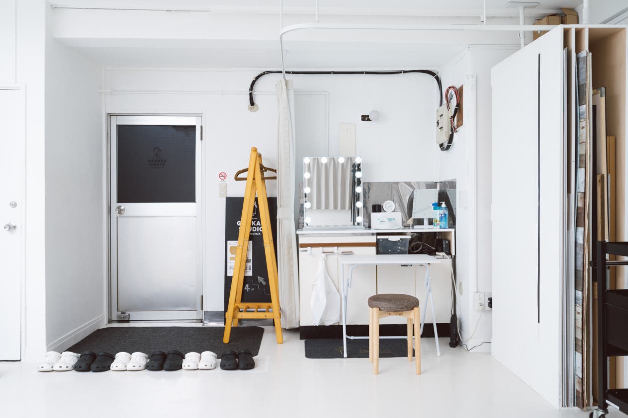 【銀座・東銀座の穴場なスタジオ！】銀座駅５分・東銀座駅２分／白壁／無料機材／スタジオ貸切／小規模撮影の写真5