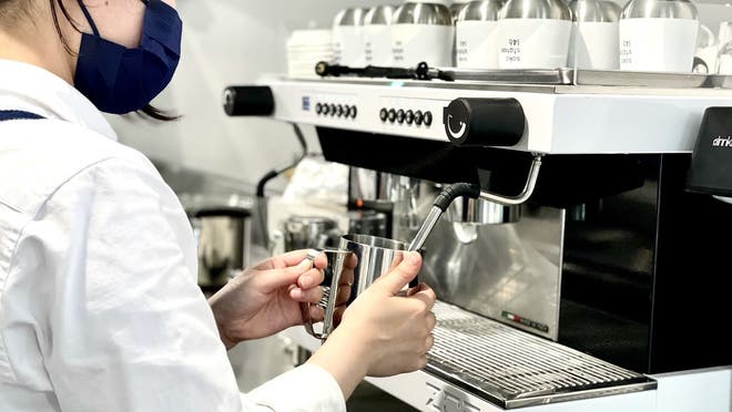 新木場駅徒歩5分 約163㎡・天井高約4mの白いインダストリアルな空間。の写真17