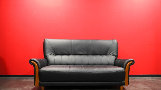 【ココスタジオ日本橋】黒の撮影ルーム📸 換気・定期消毒✨無料WiFi✨コスプレ撮影👚✨の写真6