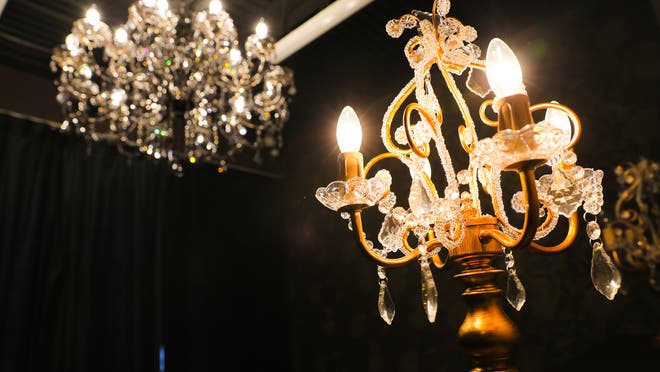 【ココスタジオ日本橋】グレーの撮影ルーム📸 🎅12月25日までクリスマスブース🎄~コスプレ撮影にぴったり✨の写真10