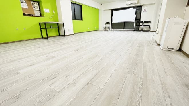 【広々45㎡】完全個室の全面鏡張|ダンス練習ができる【24時間営業】神戸御影の当日予約可能のレンタルダンススタジオの写真23