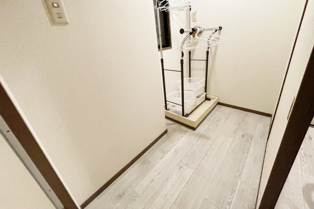 【広々45㎡】完全個室の全面鏡張｜ダンス練習ができる【24時間営業】神戸御影の当日予約可能のレンタルダンススタジオの写真26