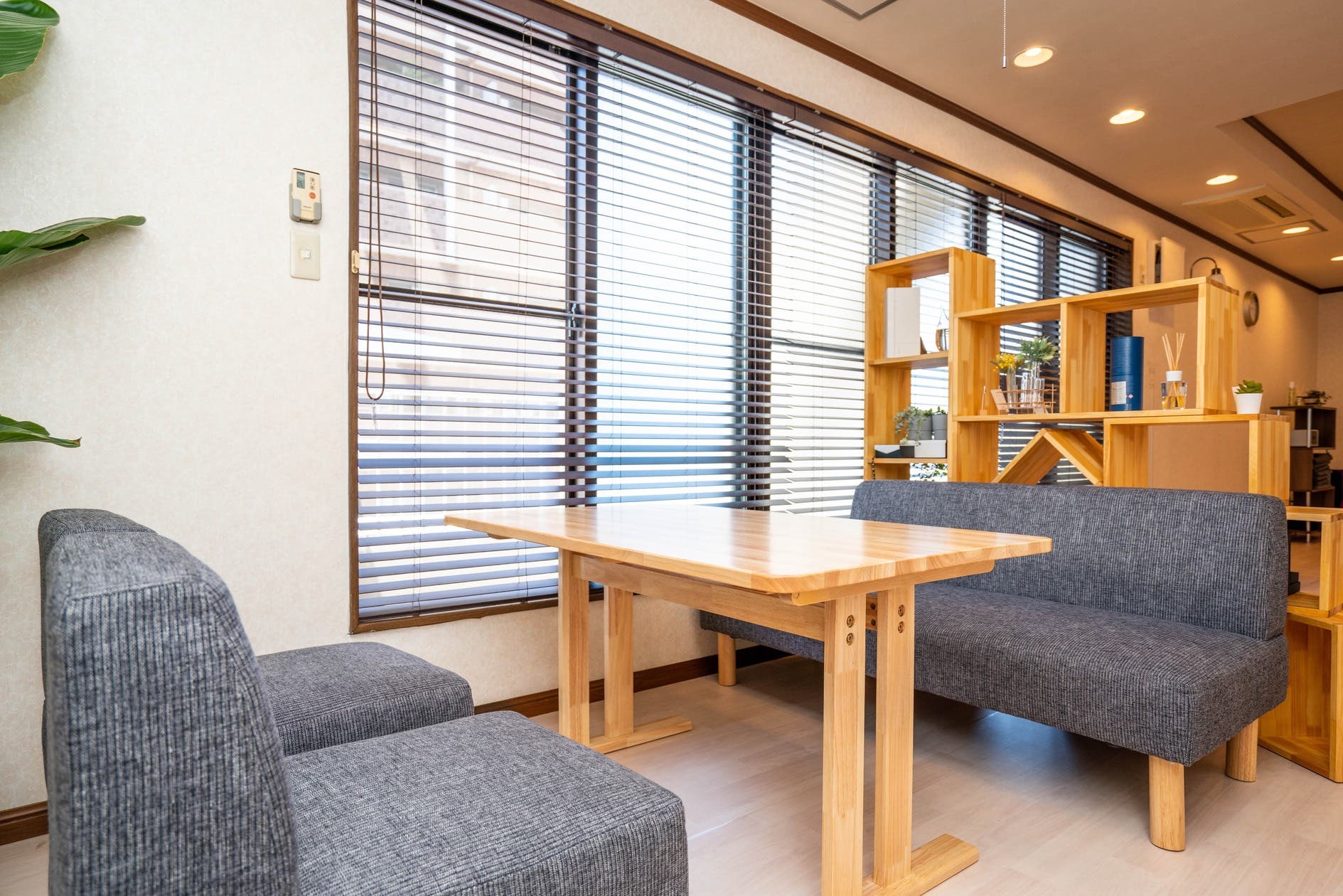 ダンスやヨガのレッスン、会議やセミナーでもご利用頂けます。長堀橋駅、堺筋本町駅から徒歩5分の写真5