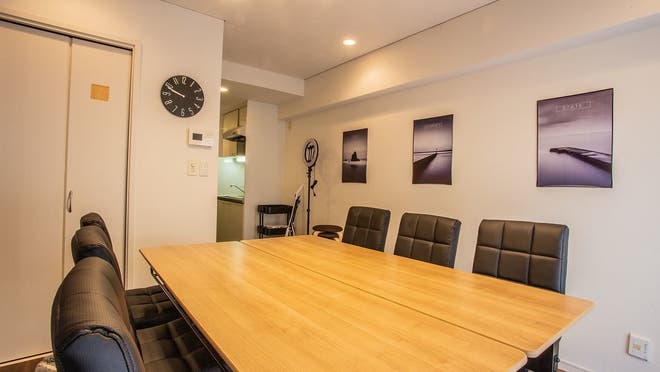【六本木駅4分!10名利用可!】綺麗な室内!WiFi・プロジェクター・ホワイトボード全て無料!ふれあい貸し会議室 六本木Aの写真4