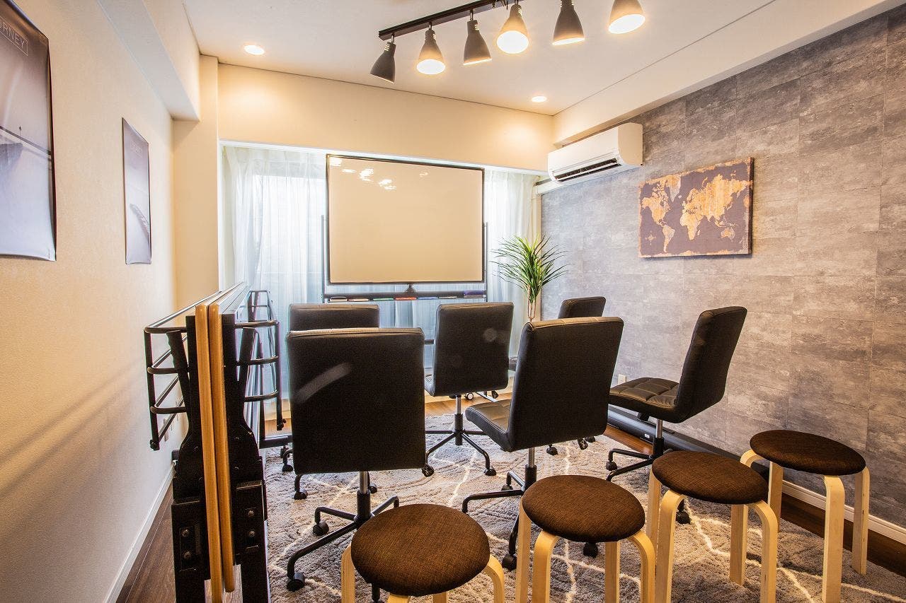 【六本木駅4分！10名利用可！】綺麗な室内！WiFi・プロジェクター・ホワイトボード全て無料！ふれあい貸し会議室 六本木Aの写真7