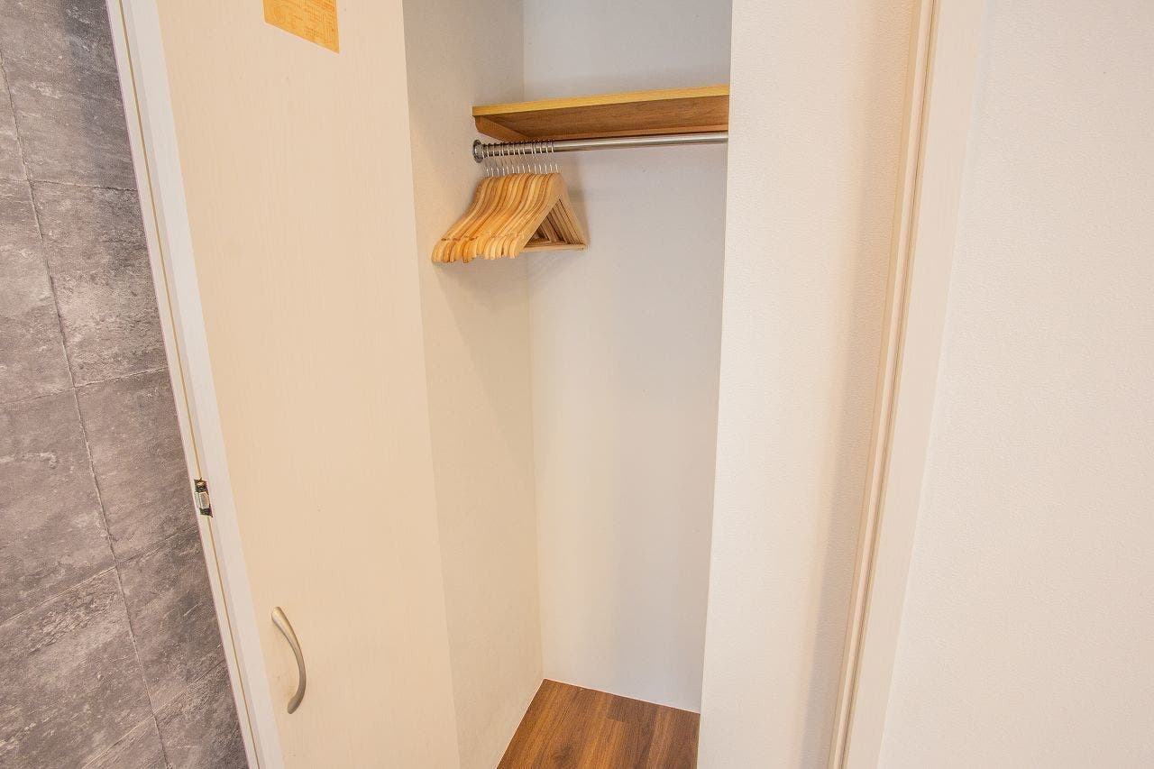 【六本木駅4分！10名利用可！】綺麗な室内！WiFi・プロジェクター・ホワイトボード全て無料！ふれあい貸し会議室 六本木Aの写真12