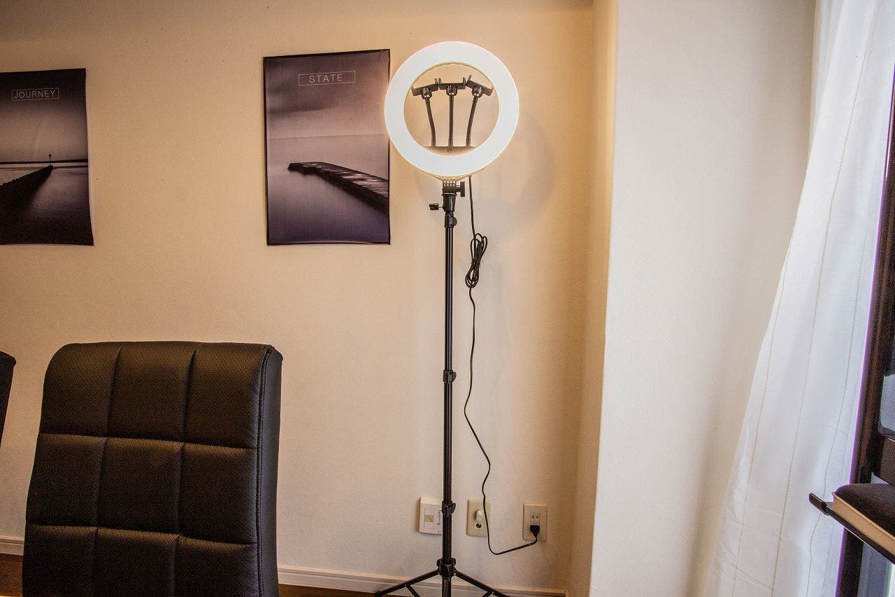 【六本木駅4分！10名利用可！】綺麗な室内！WiFi・プロジェクター・ホワイトボード全て無料！ふれあい貸し会議室 六本木Aの写真14