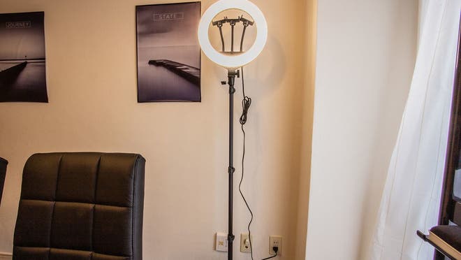 【六本木駅4分!10名利用可!】綺麗な室内!WiFi・プロジェクター・ホワイトボード全て無料!ふれあい貸し会議室 六本木Aの写真14