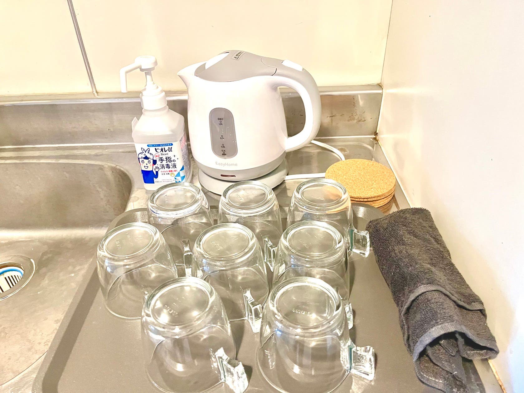 【新大阪駅東口１０秒❗️駅目の前】トイレ改装済⭐️無料WiFi⚡️プロジェクター無料貸出中✨個室・会議・面談《SS新大阪617》の写真25