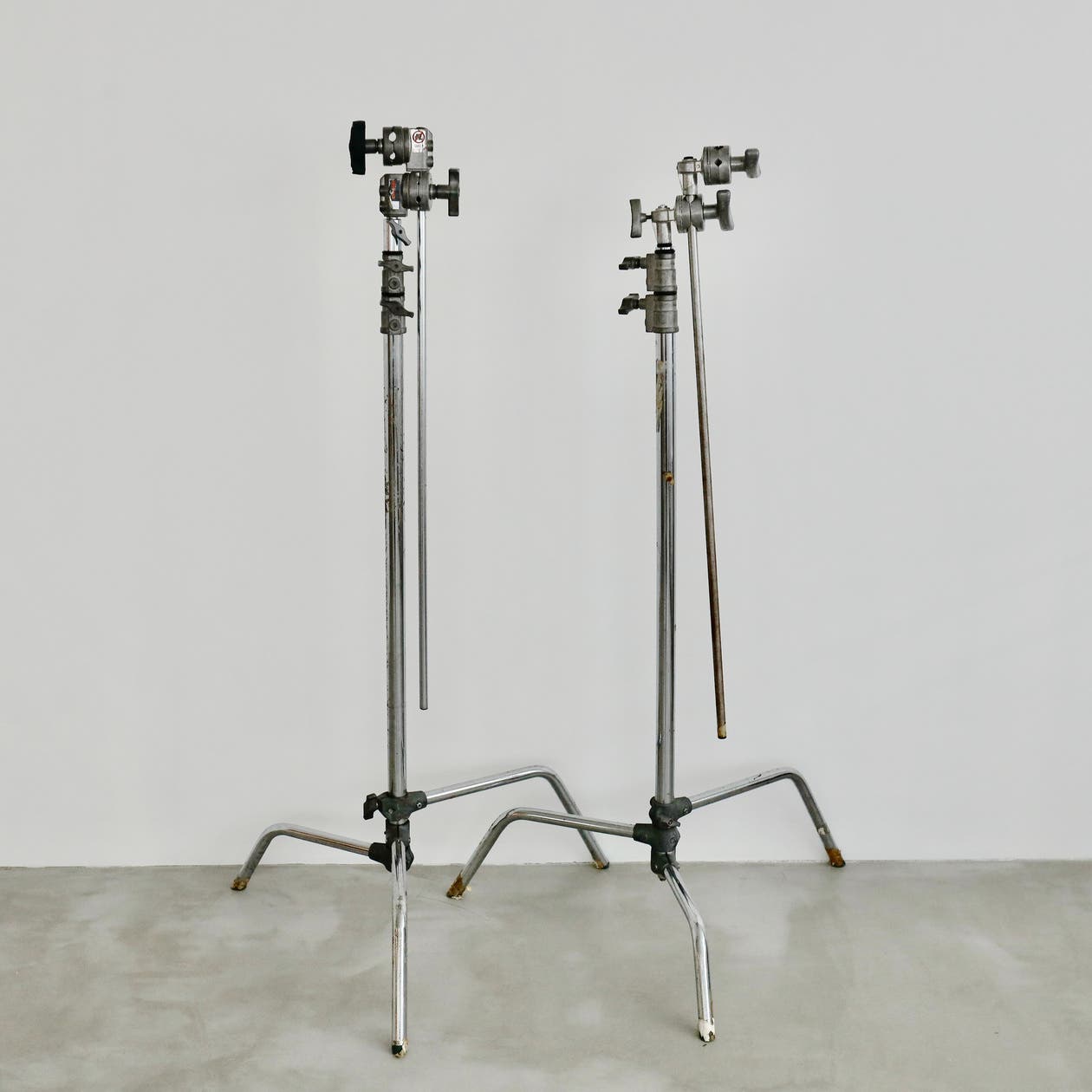 本八幡駅から徒歩4分。ライティング不要の明るい自然光で撮影できるスタジオ。閑静な住宅街ながら近隣にドンキなどあり便利な立地。の写真23