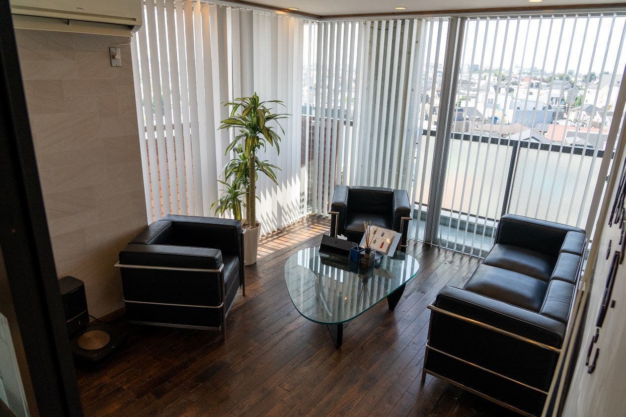 【HILL TOP KAKINOKIZAKA】落着いた雰囲気のスペース/写真撮影/コスプレ撮影/インタビュー撮影／会議の写真13