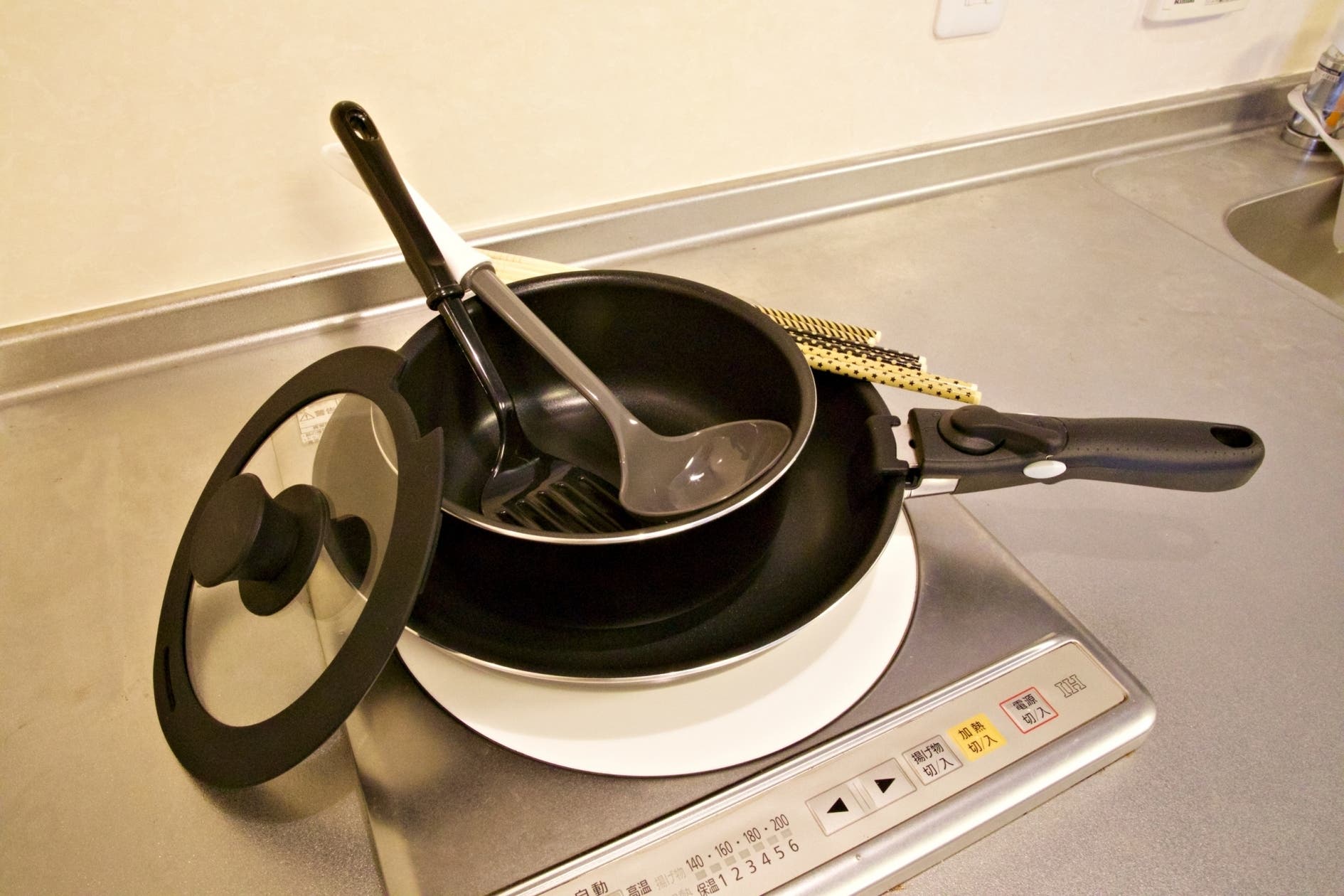 横浜駅から5分｜最大20名｜大画面TV｜ゴミ捨てOK｜任天堂スイッチ_360【シェアスぺBali横浜】の写真15