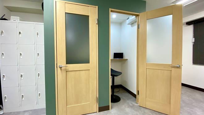 【東日本橋徒歩2分】個室専用プラン/オープン席も利用可/高速wifi電源完備/モニター無料|web会議、勉強、動画撮影に!の写真2