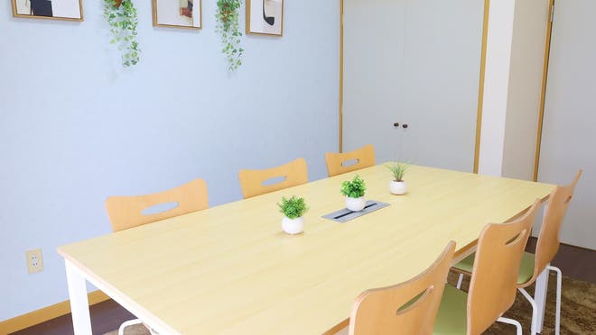 【本八幡駅4分】【都営新宿本八幡2分】自然光たっぷり完全個室!Wi-Fi/モニター/テレワ・会議・セミナー・面接・商談・撮影の写真2