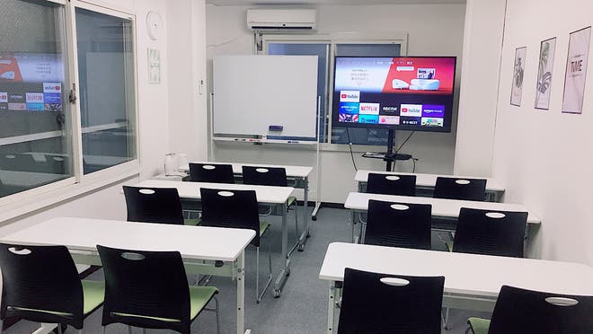 東京駅5分!京橋駅1分👞土足OK・大型モニター55型(Fire tv付)光回線【Hana*東京B】の写真2