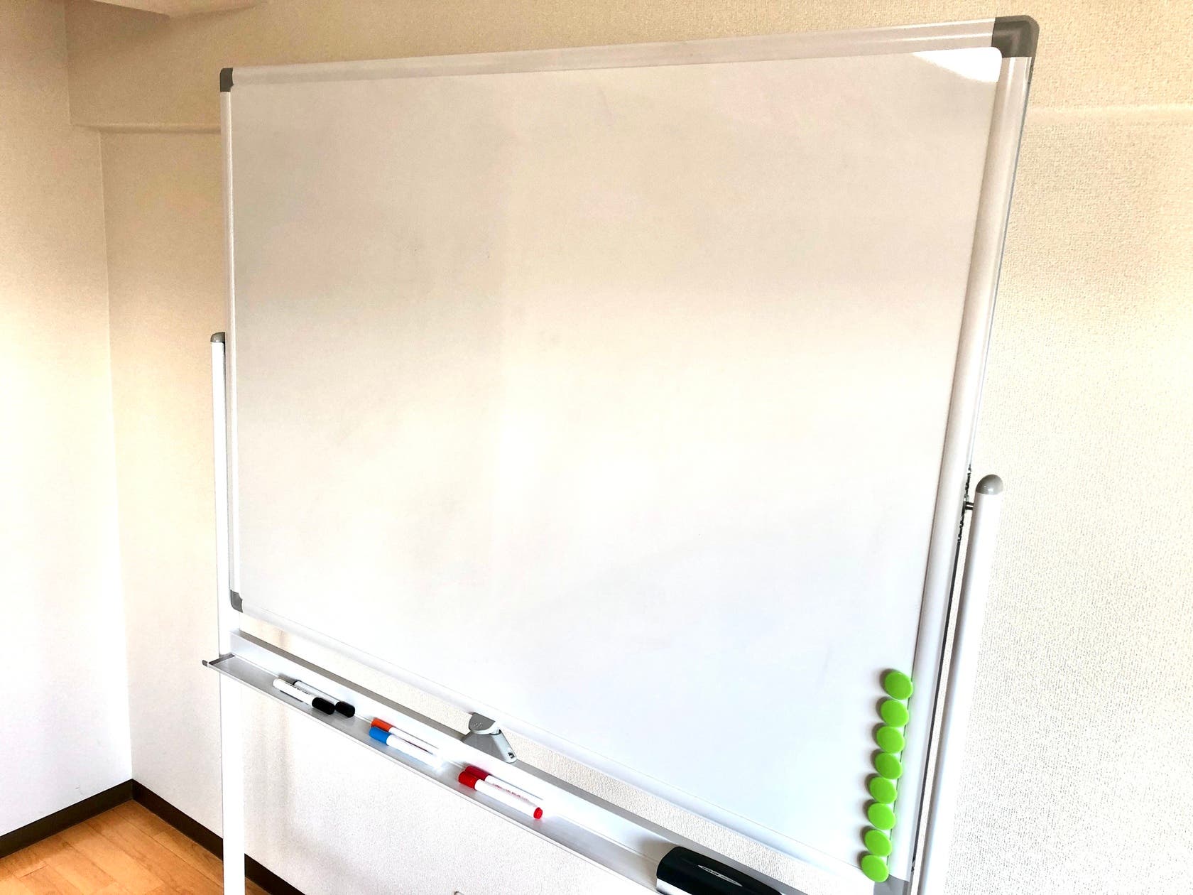 坂戸駅3分/即予約可/無料WiFi/除菌グッズ/大きな窓で換気OK/個室/格安/8名の写真7