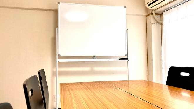 坂戸駅3分/即予約可/無料WiFi/除菌グッズ/大きな窓で換気OK/個室/格安/8名の写真4