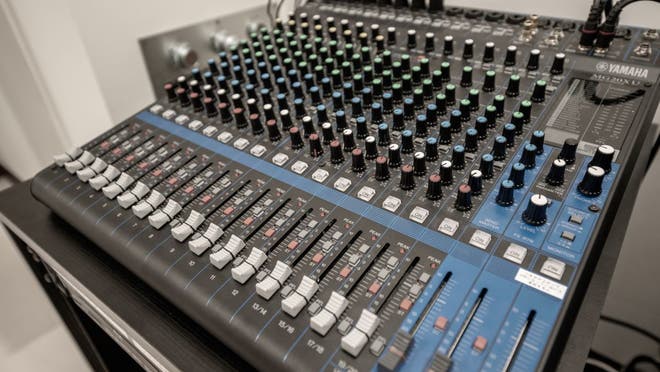 【渋谷徒歩3分】渋谷ホール:Fazioliグランドピアノ常設の音楽ホール【客席数40席/Wifi完備/駐車場付き】の写真8