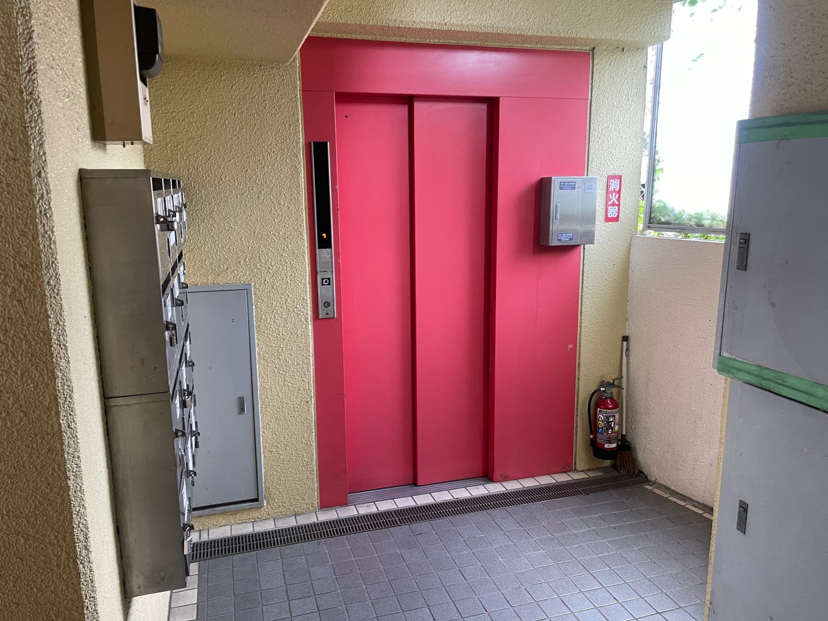 荻窪駅南口3分【即予約可・高速度WiFi・除菌完備】各種教室、会議、商談、面接、研修、撮影、ボドゲ、自習等に最適な個室スペースの写真18