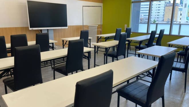 【全身鏡・wifi・モニターあり】~名古屋駅新幹線口徒歩5分~セミナー/ダンス/ヨガ/ピラティス/動画配信/会議の写真3