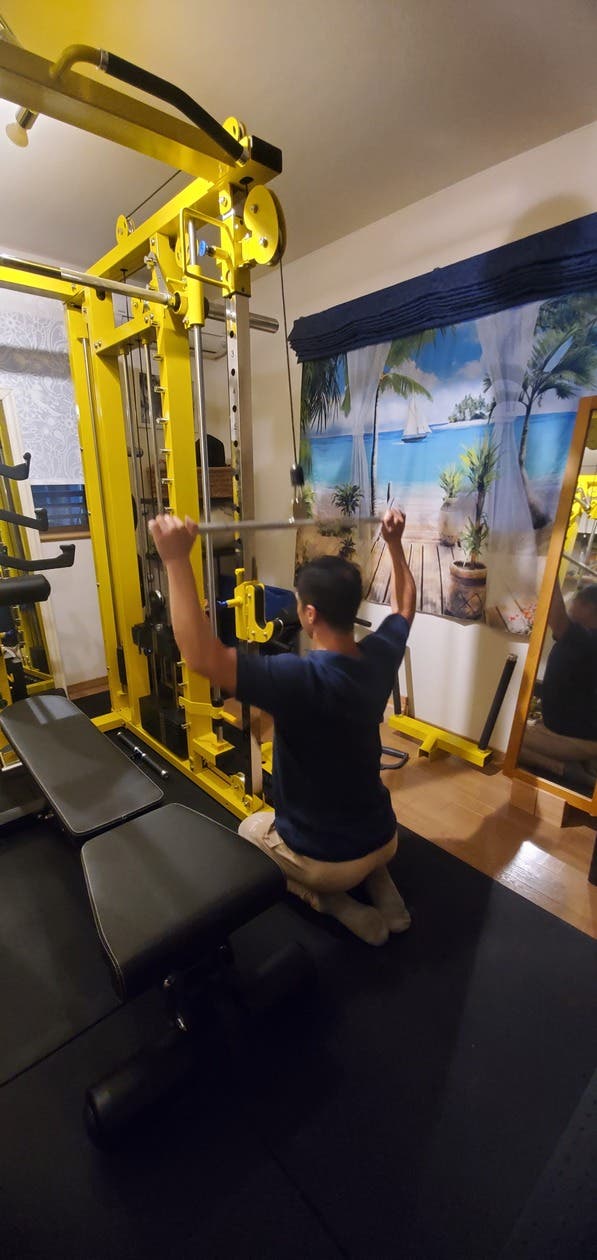 レンタルトレーニングルーム　 最新スミスマシーンの写真5