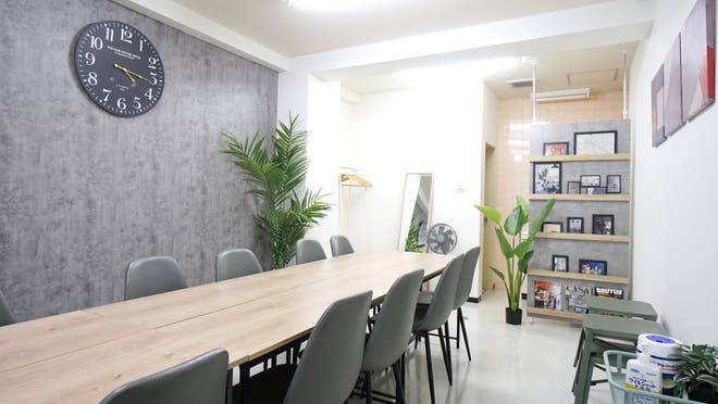 【マイスぺ24住吉スペース】★NEW 貸会議室16名可★JR住吉駅3分★WiFi・プロジェクター無料★WEB面談・ZOOM会議の写真2