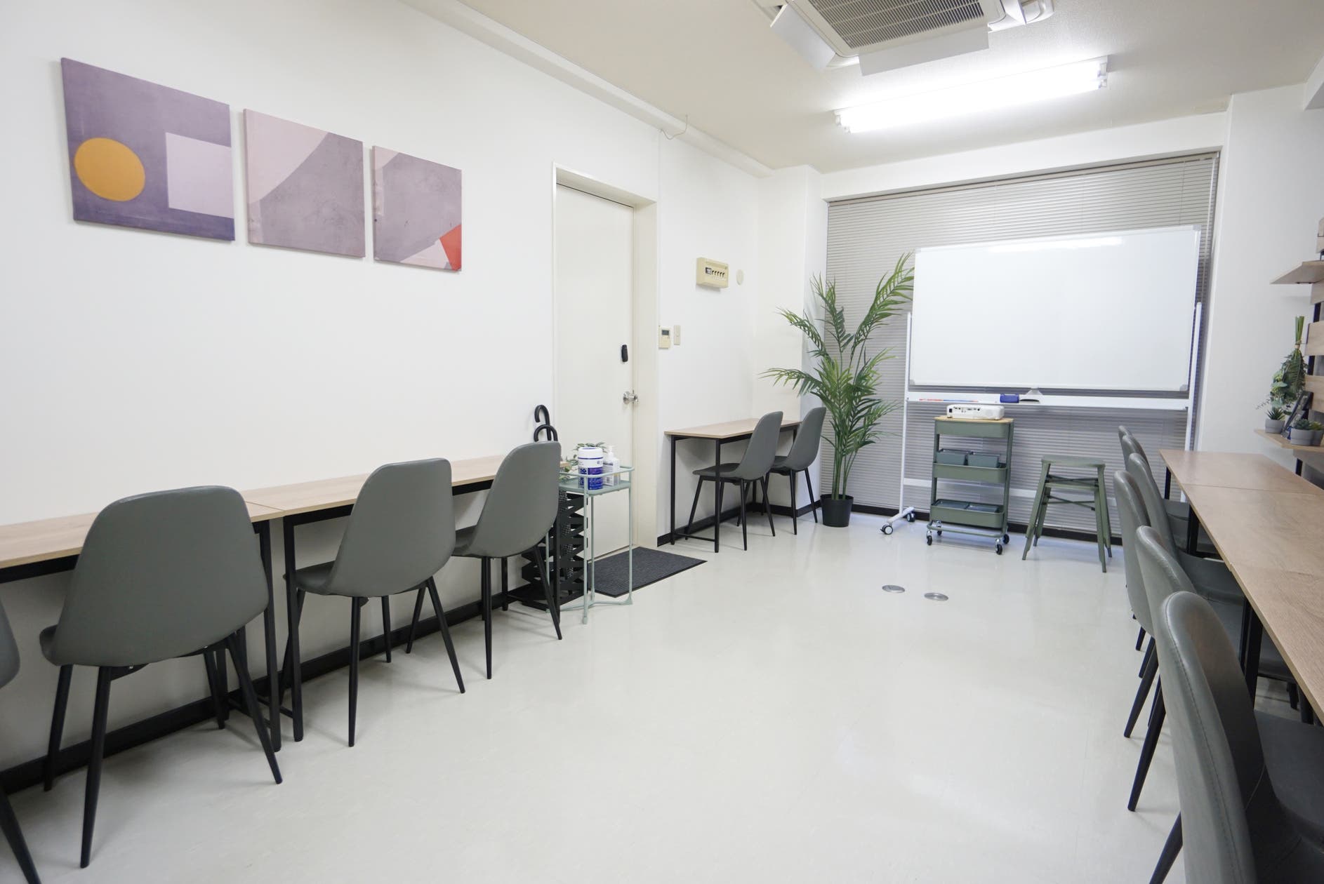 【マイスぺ２４住吉スペース】★NEW 貸会議室16名可★JR住吉駅3分★WiFi・プロジェクター無料★WEB面談・ZOOM会議の写真8