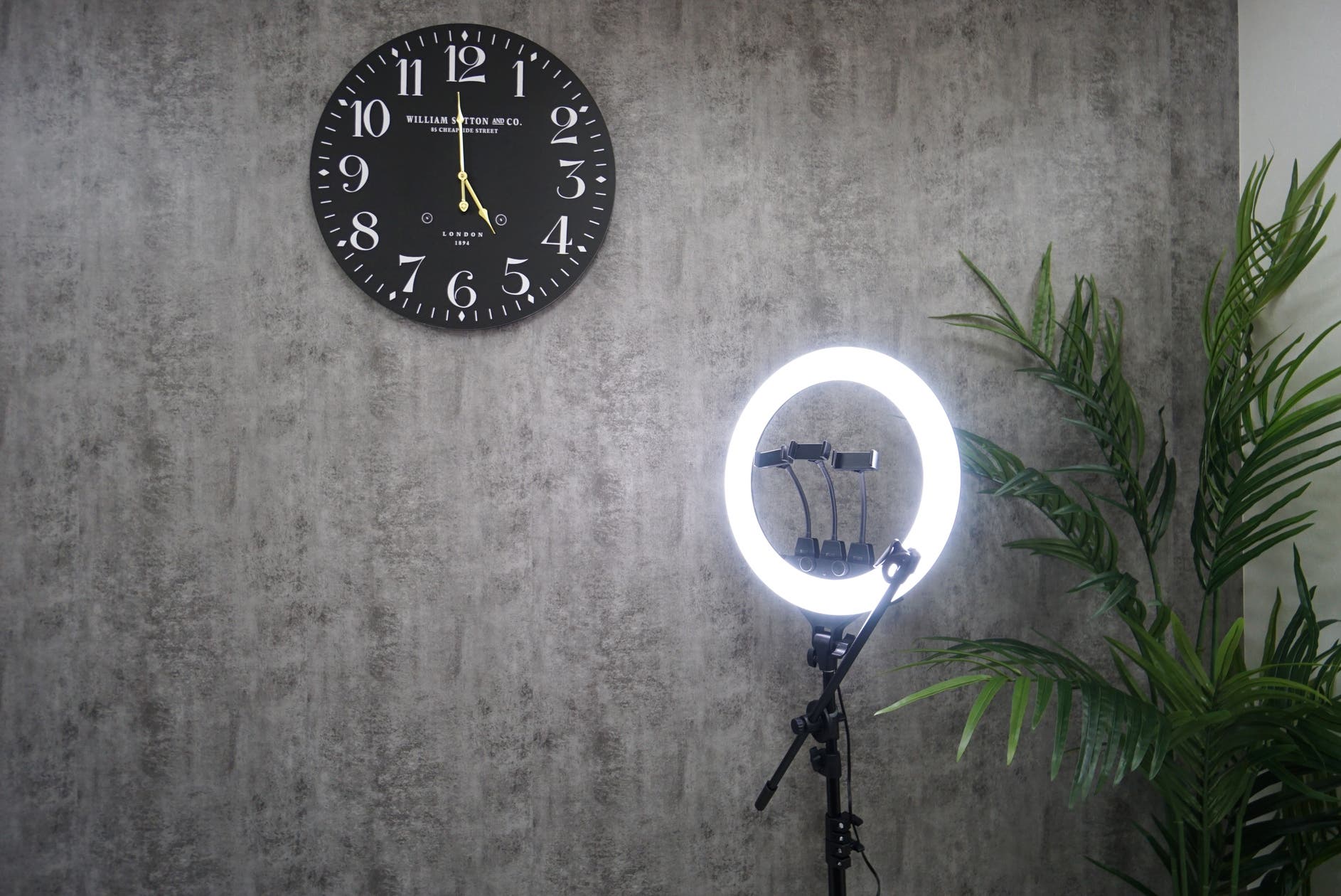 【マイスぺ２４住吉スペース】★NEW 貸会議室16名可★JR住吉駅3分★WiFi・プロジェクター無料★WEB面談・ZOOM会議の写真13