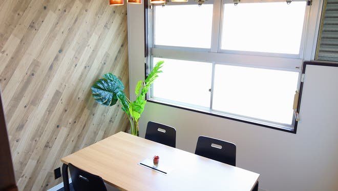 ★NEW★【駒込2分】明るくお洒落。超高速WiFi 2Gbps、テレワーク、会議、レッスンなど。貸会議室(C-1)(最大6名)の写真2