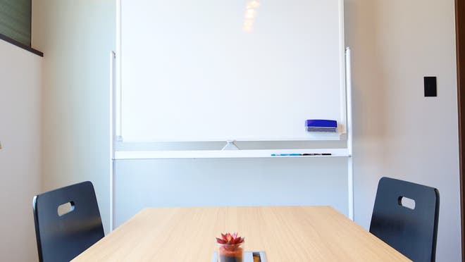 ★NEW★【駒込2分】明るくお洒落。超高速WiFi 2Gbps、テレワーク、会議、レッスンなど。貸会議室(C-1)(最大6名)の写真6