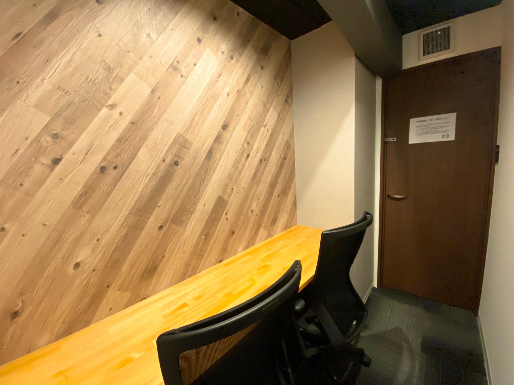 ★NEW★【駒込2分】2名用個室ブース。Zoom会議、PC作業、動画撮影、勉強等。超高速WIFI 2Gbps（C-2）の写真8