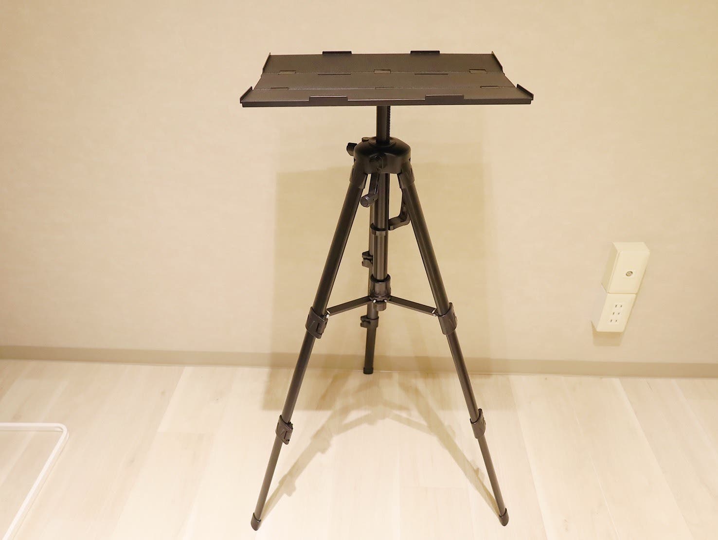 ★NEW★【北千住2分】明るくお洒落。窓開け可。高速WiFi・LEDリングライト有。動画撮影、面接、テレワークに最適（最大4名）の写真19