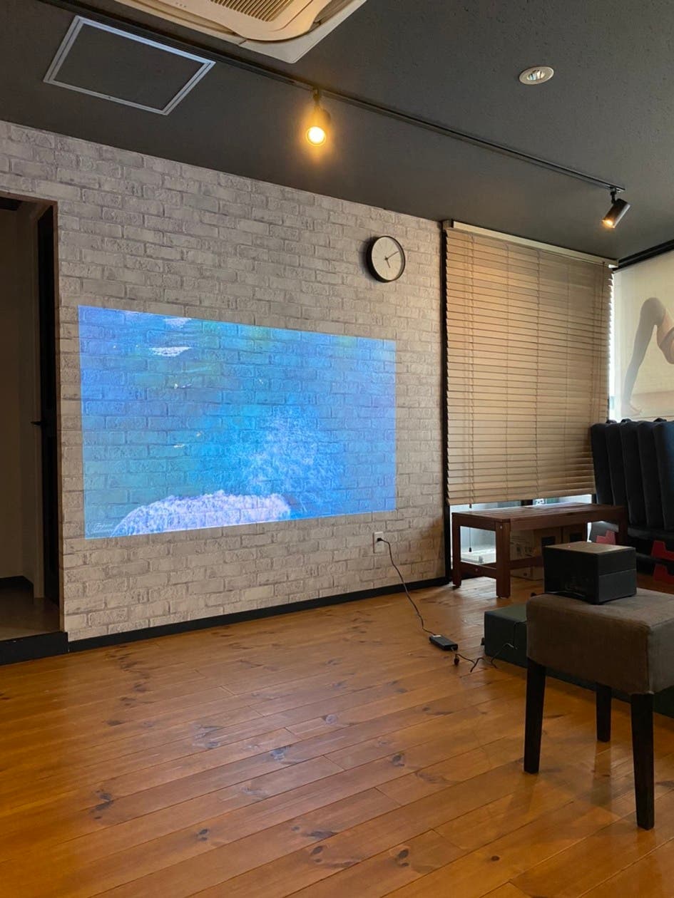 プロジェクターの画像1