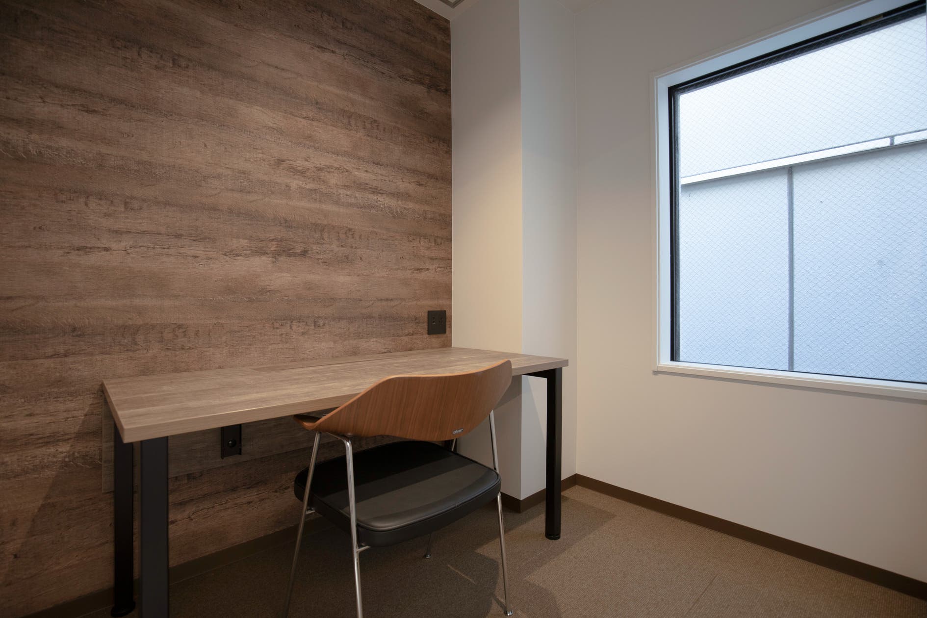 谷町四丁目駅4番より4分＜個室【RoomA】テレワーク＞リモートワーク/高速wifi/モニター/勉強/都度清掃/1時間から利用可の写真8