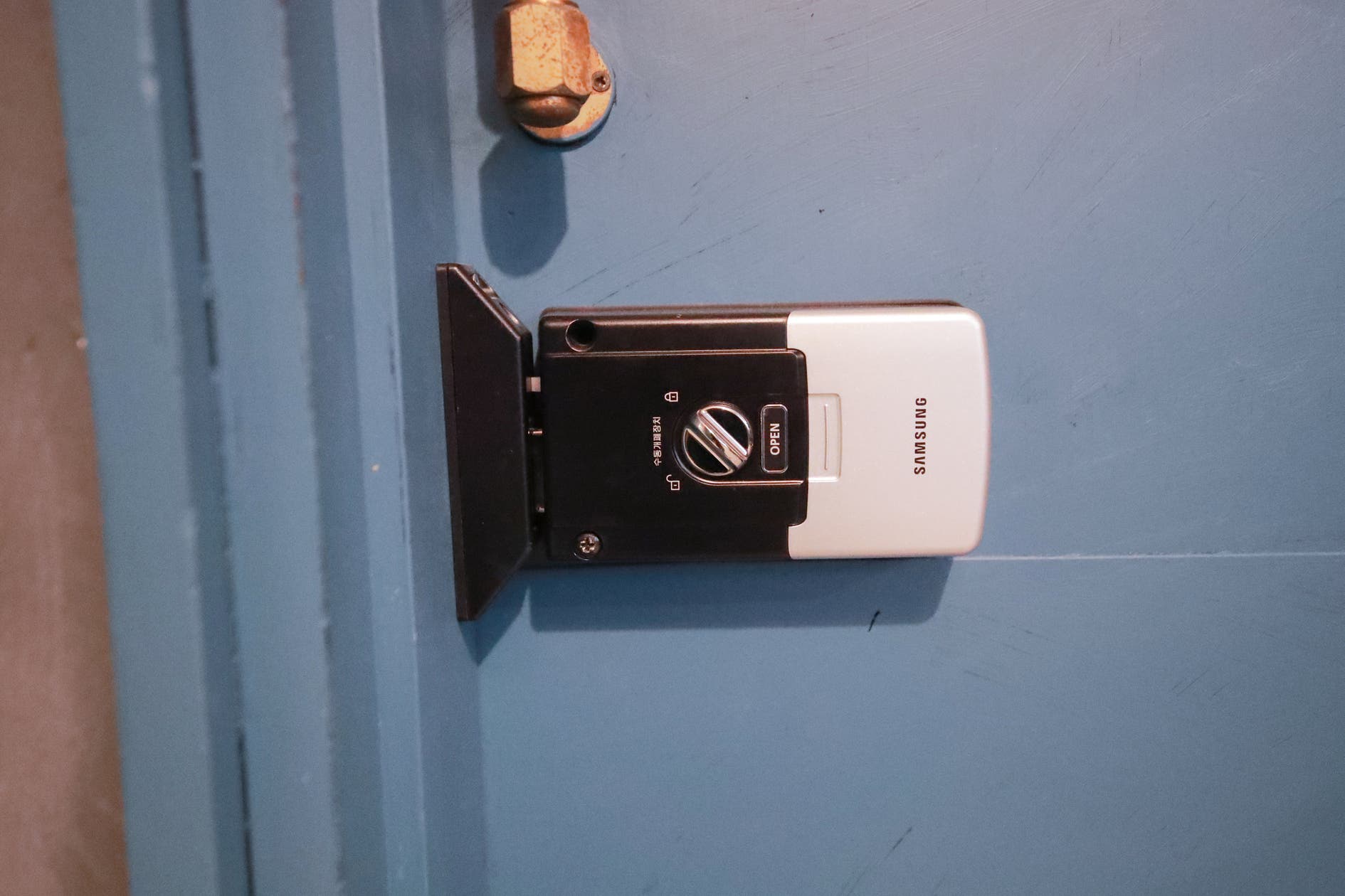 梅田で唯一の完全非接触型カラオケ・ダーツレンタルルーム◇デート/女子会/飲み会/ダーツ/始発待ち◇の写真9