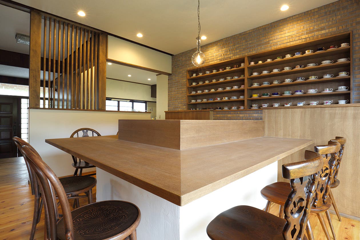 古民家の佇まいを活かした隠れ家風カフェスペースの写真11