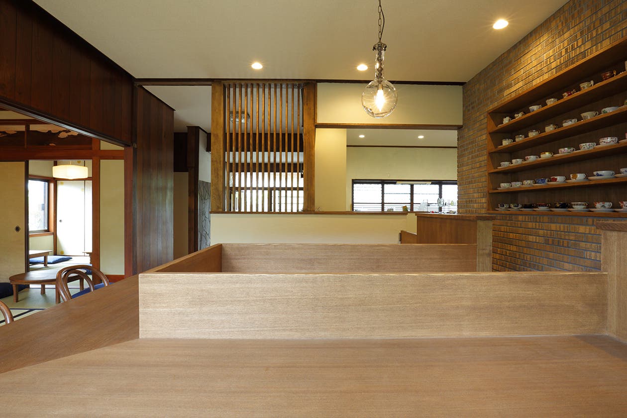 古民家の佇まいを活かした隠れ家風カフェスペースの写真12