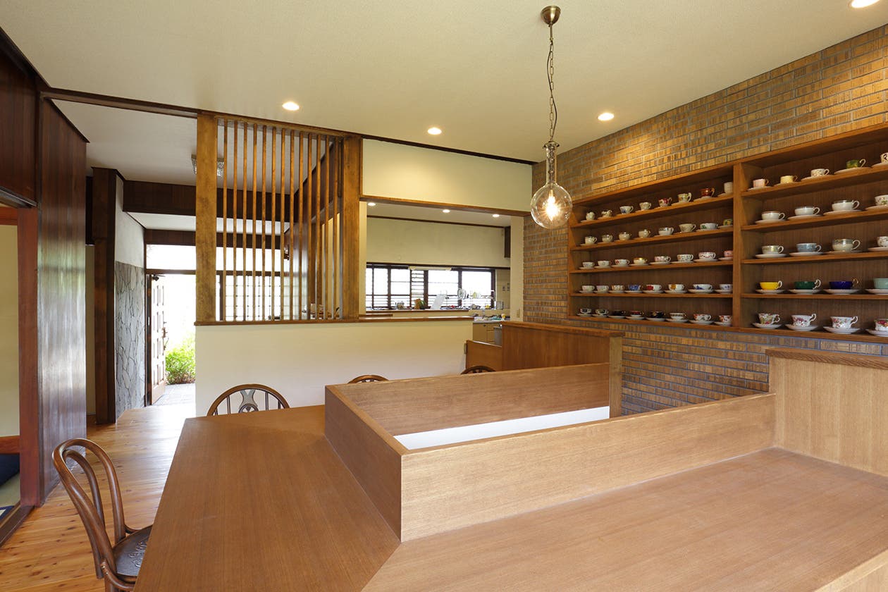 古民家の佇まいを活かした隠れ家風カフェスペースの写真17