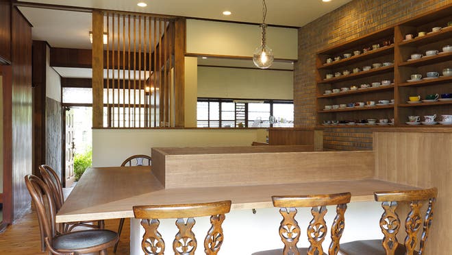 古民家の佇まいを活かした隠れ家風カフェスペースの写真18