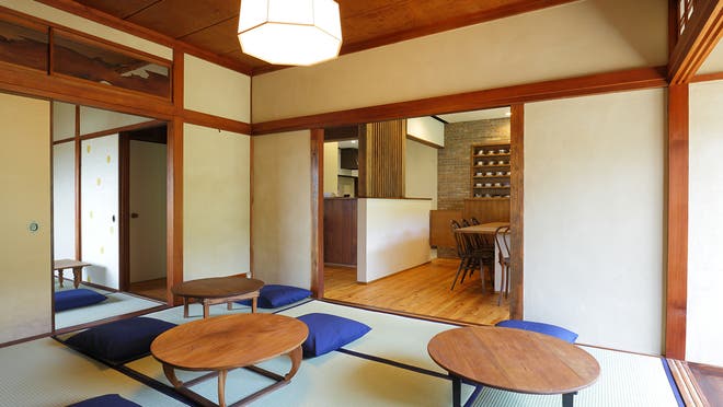 古民家の佇まいを活かした隠れ家風カフェスペースの写真24