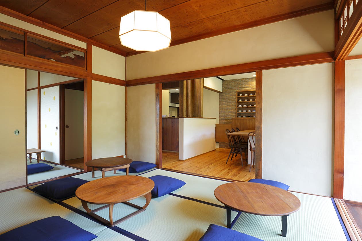 古民家の佇まいを活かした隠れ家風カフェスペースの写真25