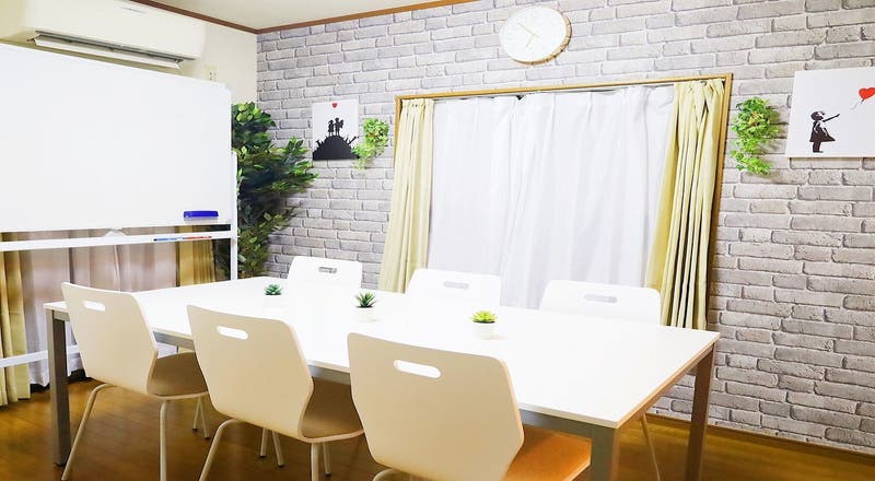 【溝の口駅1分！10名利用可！】綺麗な室内！WiFi・プロジェクター・ホワイトボード全て無料！ふれあい貸し会議室 溝の口A
