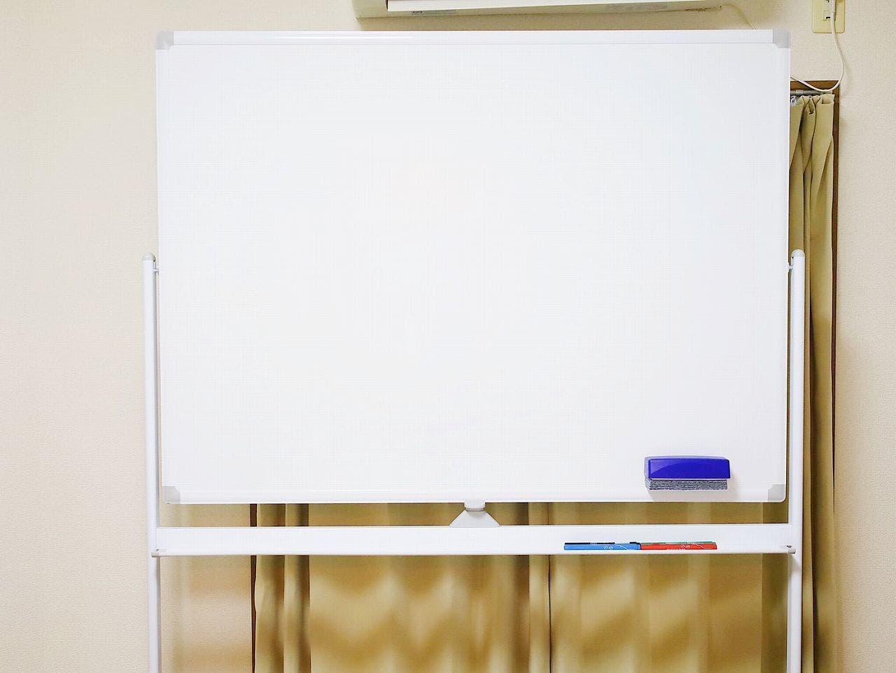 【溝の口駅1分！10名利用可！】綺麗な室内！WiFi・プロジェクター・ホワイトボード全て無料！ふれあい貸し会議室 溝の口Aの写真9