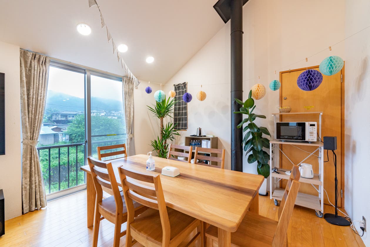 屋根付きで安心BBQ可★最新DAMカラオケ★川遊びOK★ファミリー・グループに最適！カラオケ・BBQはオプションの写真5