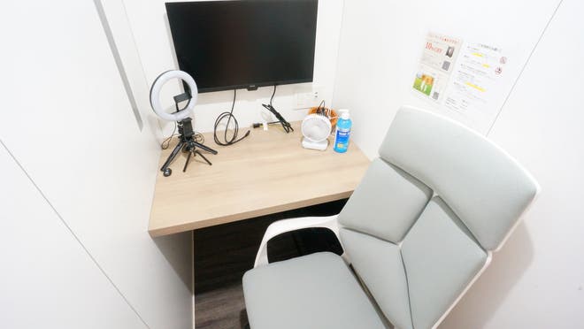 <ミニマルワークスペース南森町No.7>南森町駅徒歩5分!Wi-Fi完備!モニターあり/テレワーク/Web会議/面接の写真3