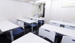 【銀座A5出口1分!12名】プロジェクター・ホワイトボード・WiFi無料!土足可!ふれあい貸し会議室 銀座No37 銀座三越裏の写真4
