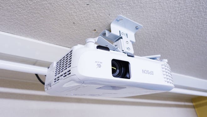 【銀座A5出口1分!12名】プロジェクター・ホワイトボード・WiFi無料!土足可!ふれあい貸し会議室 銀座No37 銀座三越裏の写真15