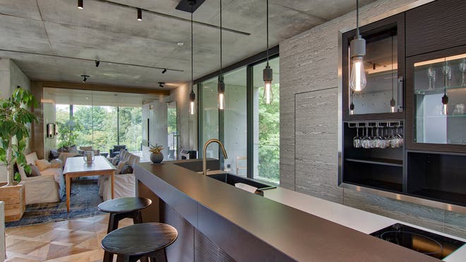 【表参道】オフサイトミーティング・交流会利用多数! プロジェクター完備でプレゼンや勉強会・研修などでご利用いただいております。の写真12