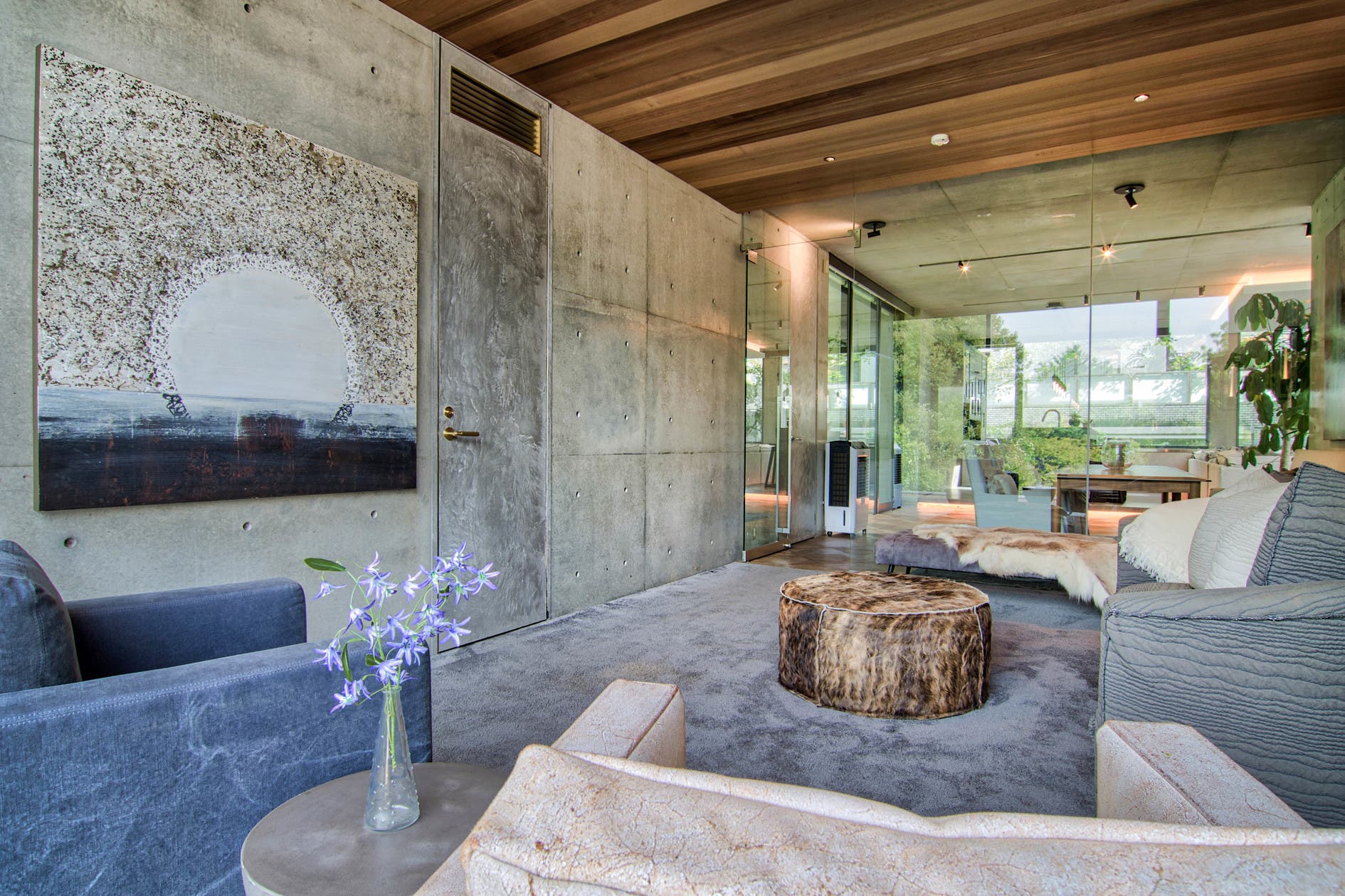 【表参道】オフサイトミーティング・交流会利用多数！ プロジェクター完備でプレゼンや勉強会・研修などでご利用いただいております。の写真18